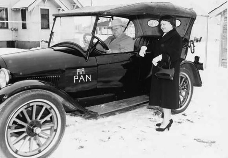 Pan-Town-on-the-Mississippi: Pan Motor Company's Town - Forgotten Minnesota