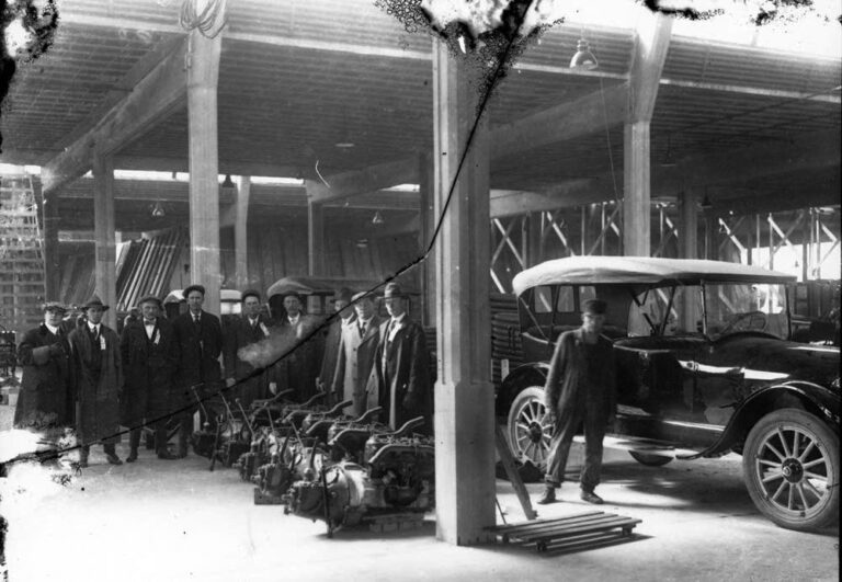 Pan-Town-on-the-Mississippi: Pan Motor Company's Town - Forgotten Minnesota